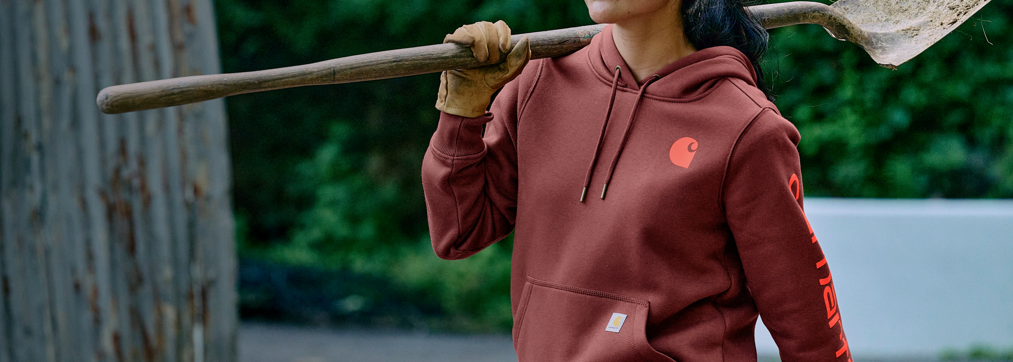 Women's Logos & Graphics – Carhartt Reworked